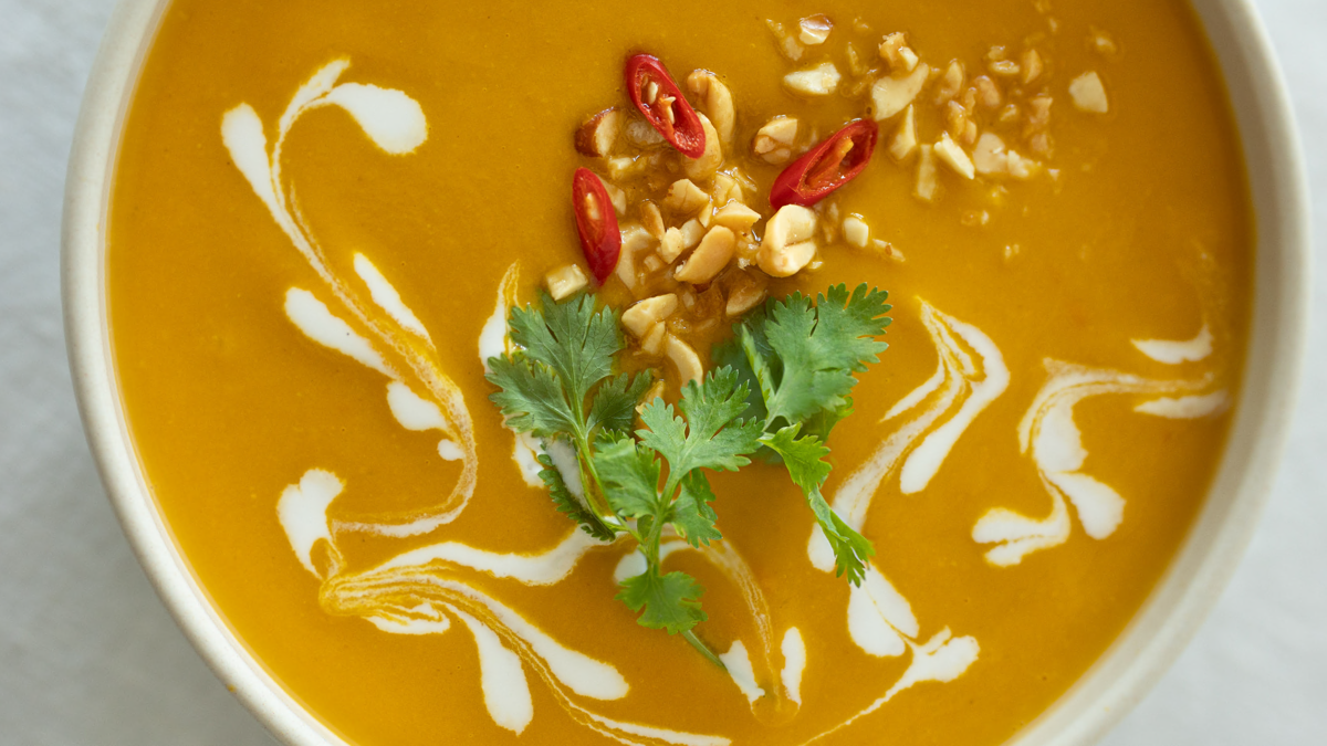 Potage de courge à la thaïlandaise | Cuisinez | Télé-Québec
