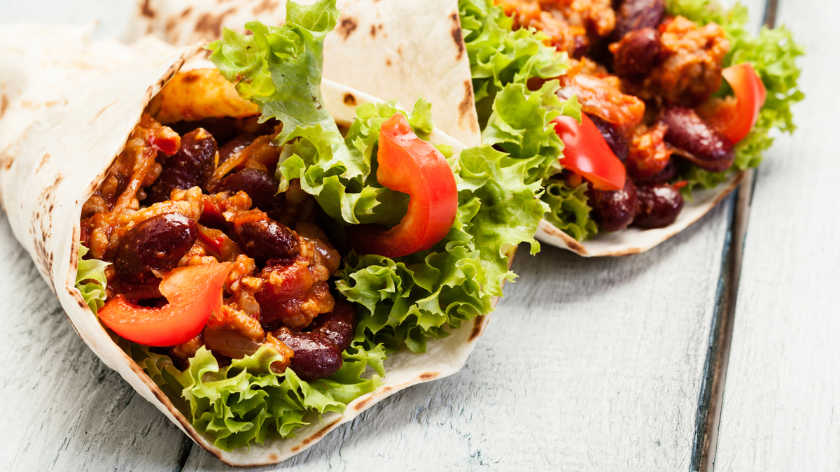 Burritos au boeuf et aux haricots noirs | Cuisinez | Télé-Québec