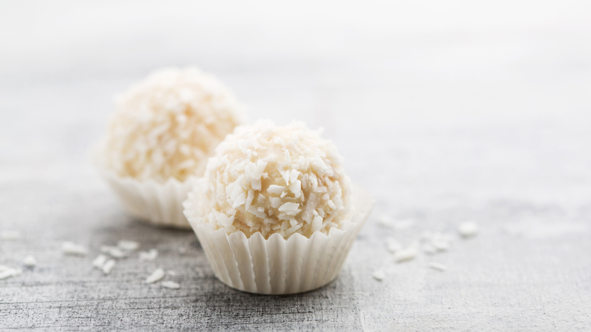 Boules de neige (noix de coco) | Cuisinez | Télé-Québec